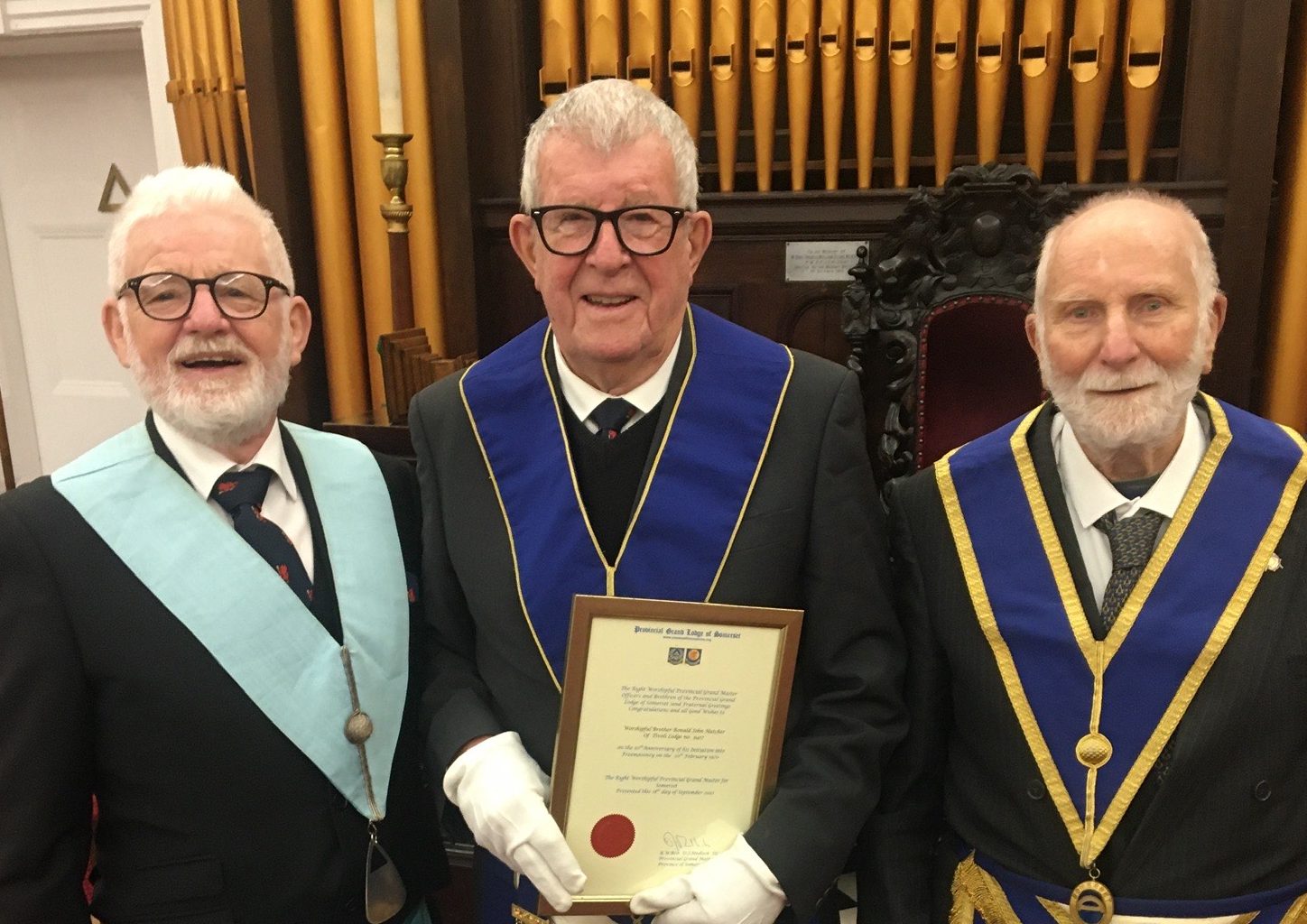 Ron Hatcher receives his 50 year certificate – Somerset Freemasons ...