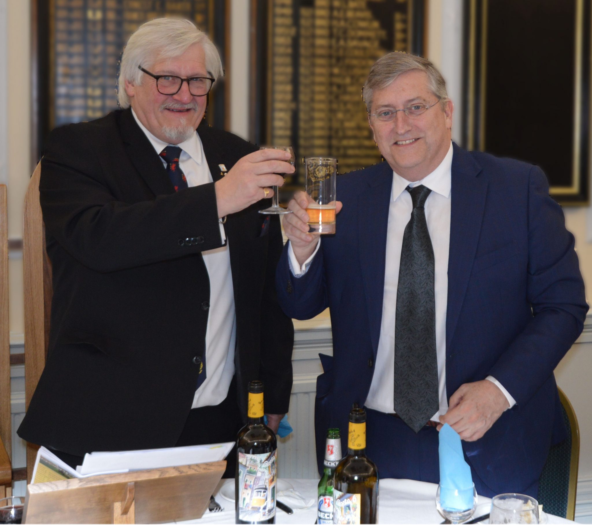 W Bro Ralph Howard’s Charity – Somerset Freemasons – www ...