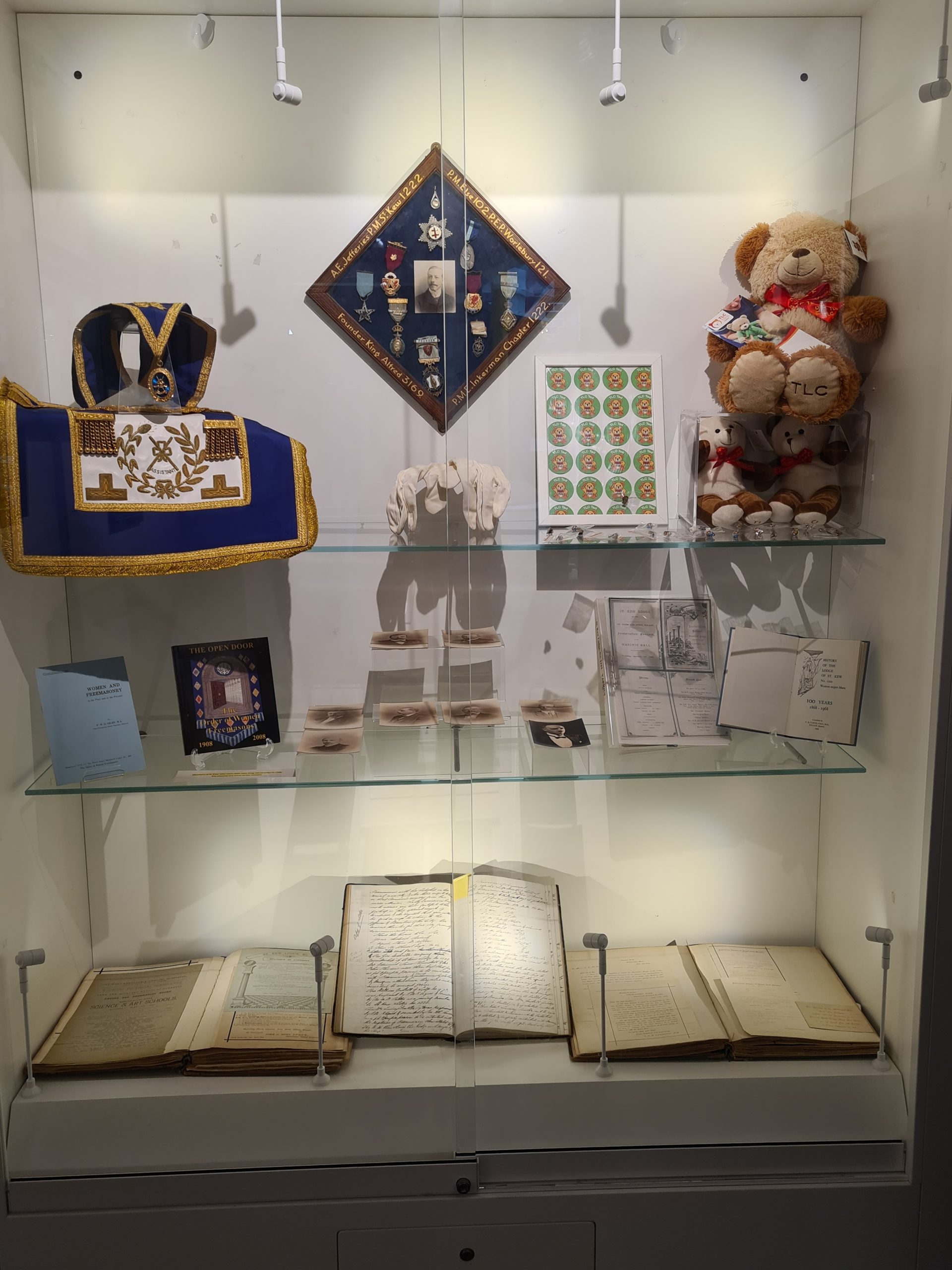 Masonic Exhibition at Weston Museum Opens – Somerset Freemasons – www ...