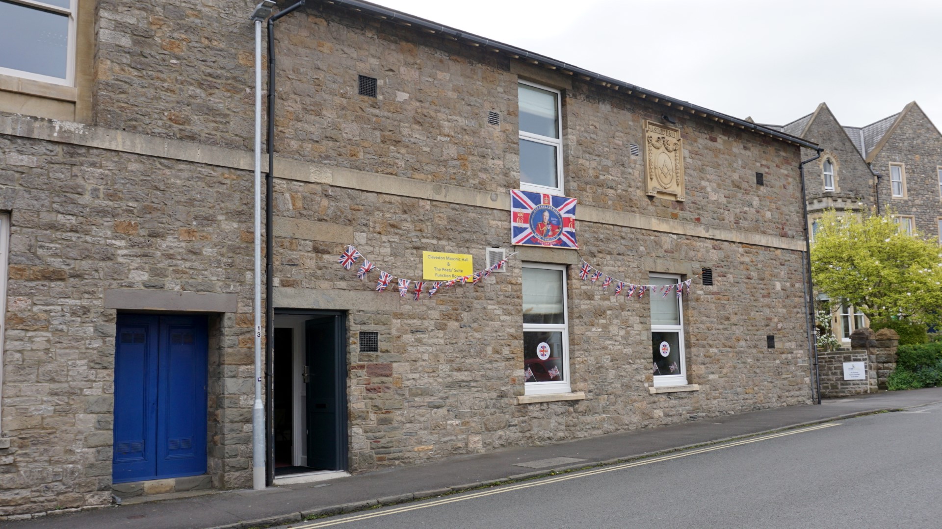 Clevedon Masonic Hall prepares for the Coronation – Somerset Freemasons ...