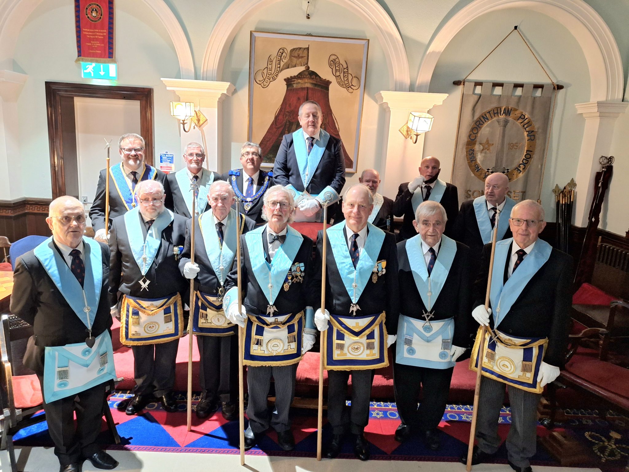 Progressive Science Install the Big Guy as Master – Somerset Freemasons ...