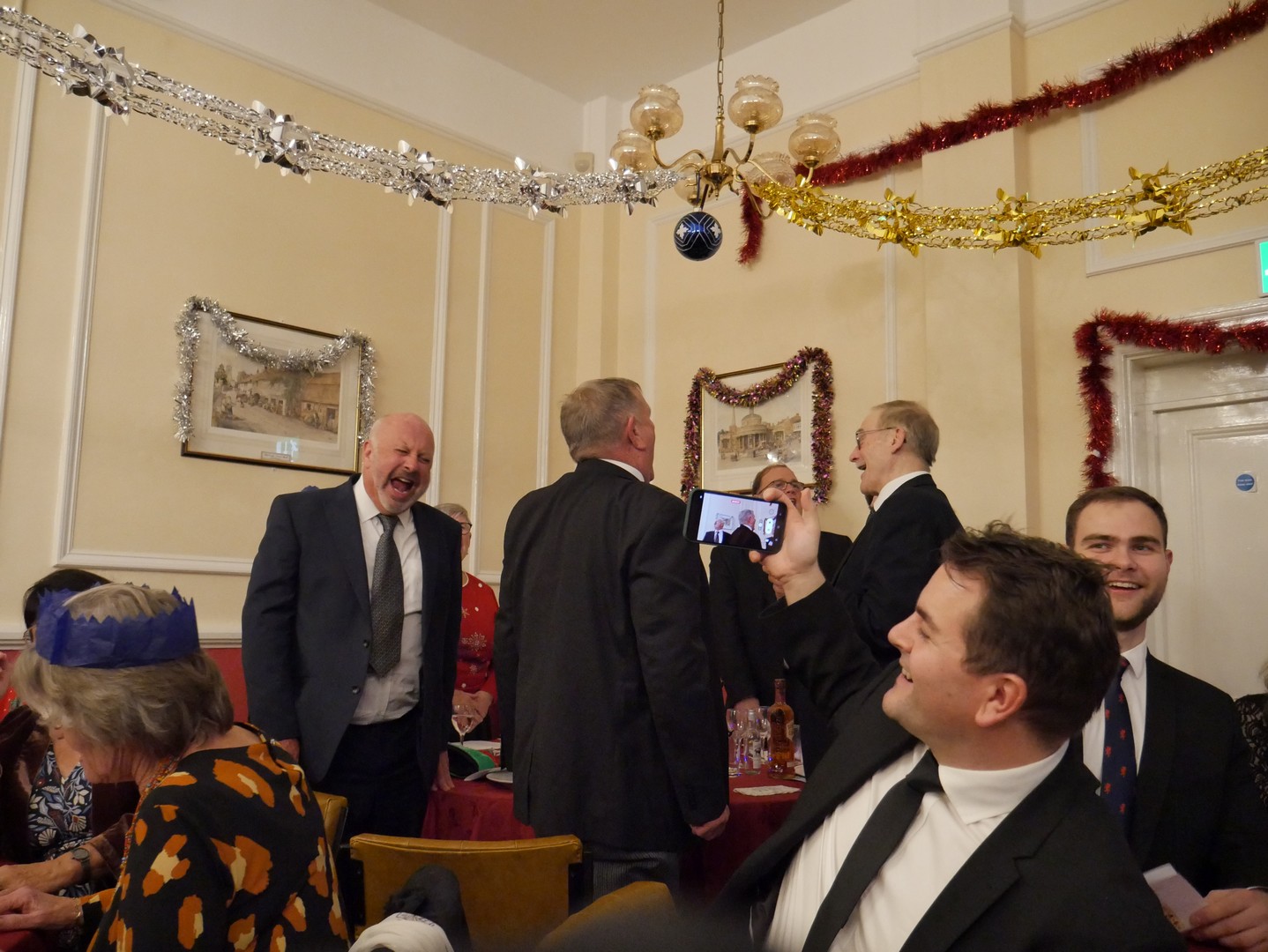 Brotherly Love White Table Christmas Celebration – Somerset Freemasons ...