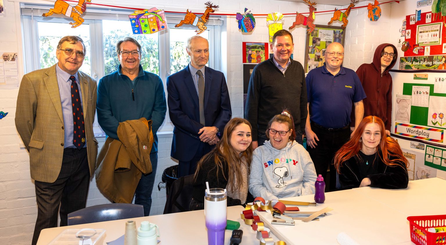 Somerset Freemasons donate£4,000 to the Hub – Yeovil Community Support ...