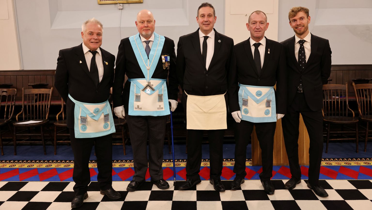 A Busy Night At Queen’s College, Taunton Lodge – Somerset Freemasons ...